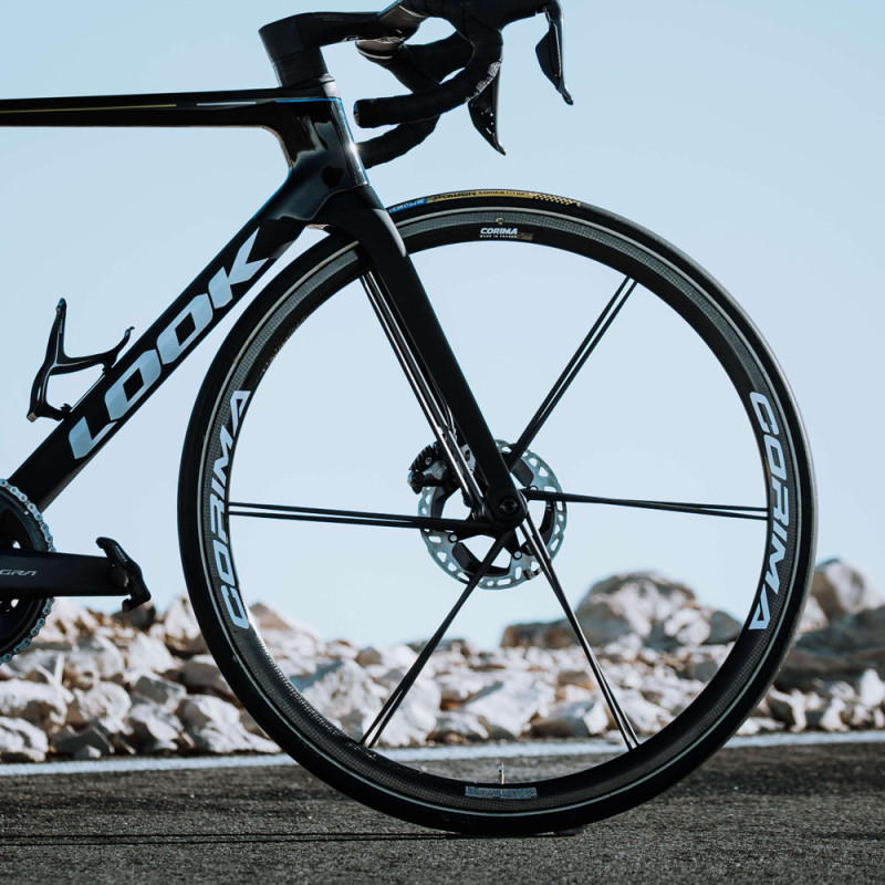 Roues vélo route carbone Corima MCC Evo 32 Disc Tubeless Ready