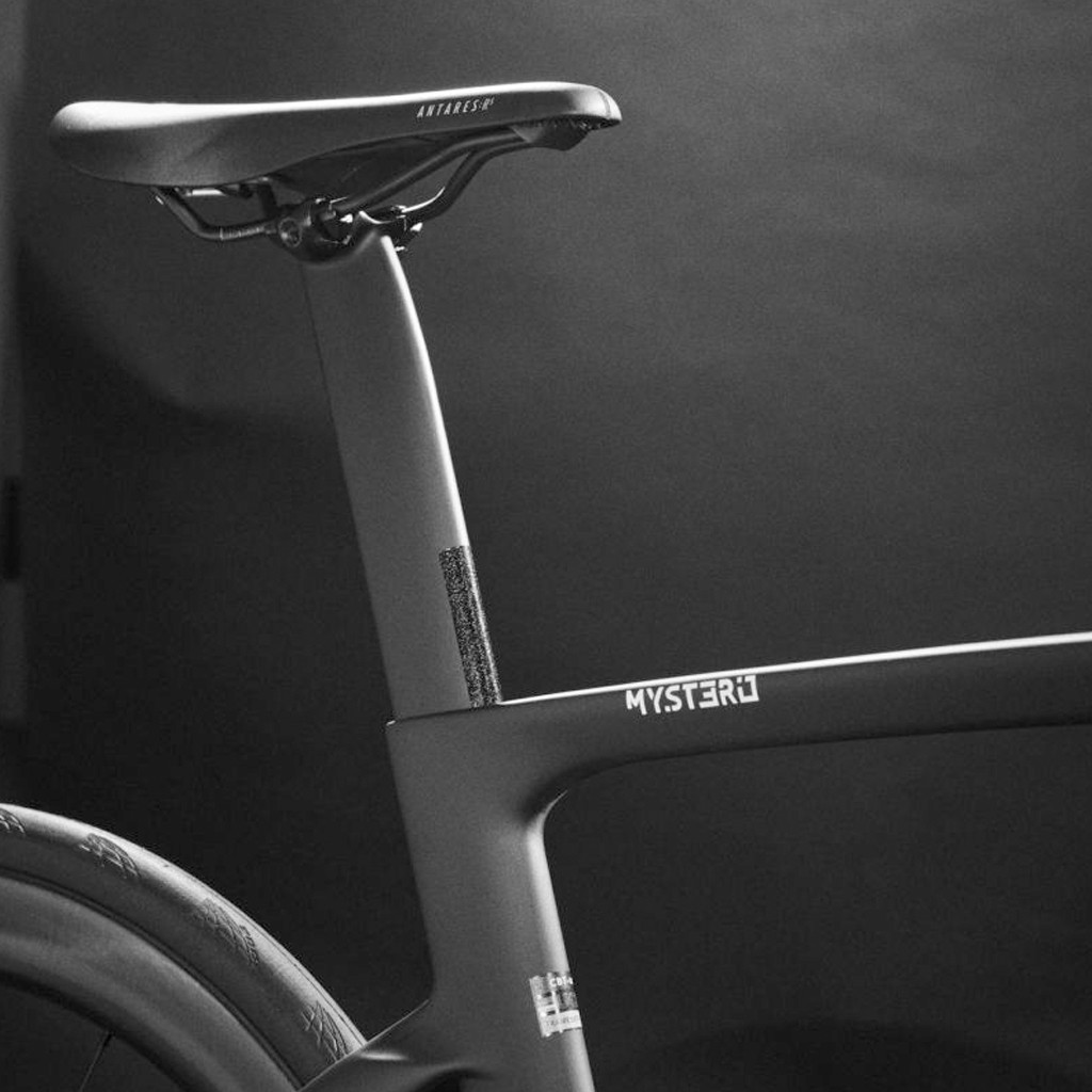 Vélo route CBT Italia Mystero Dura Ace Di2 12v Newmen Streem Voona Dark ...