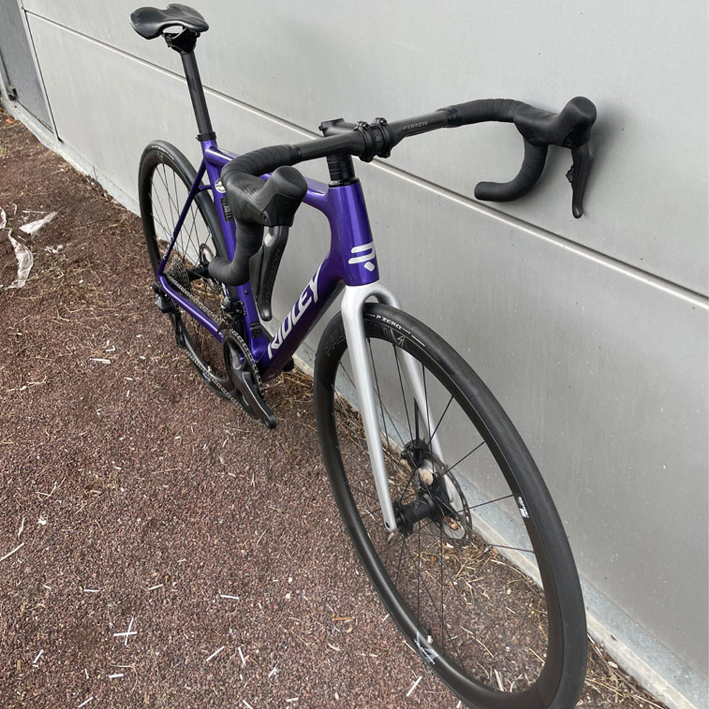 Vélo de route reconditionné Ridley helium SLX disc Ultegra Di2 12v ...