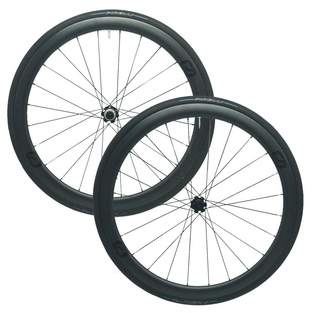 Roues vélo route carbone Most Ultrafast 40 Disc pneus Pirelli P Zero